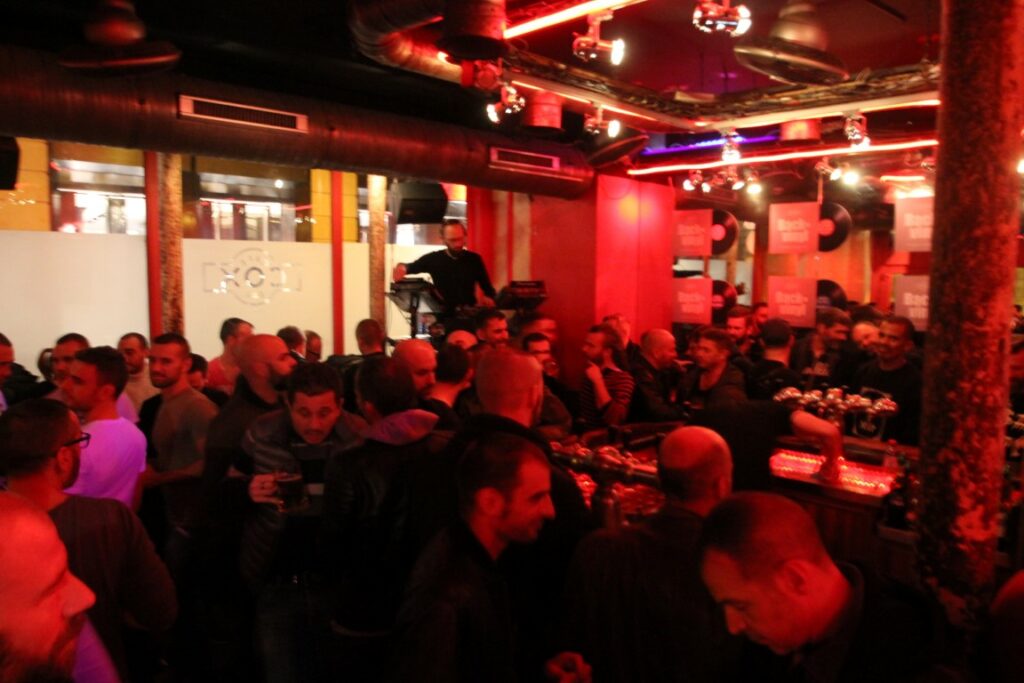 Rencontre Trans, Trav et Shemale à Paris : Les 15 meilleurs endroits en ...