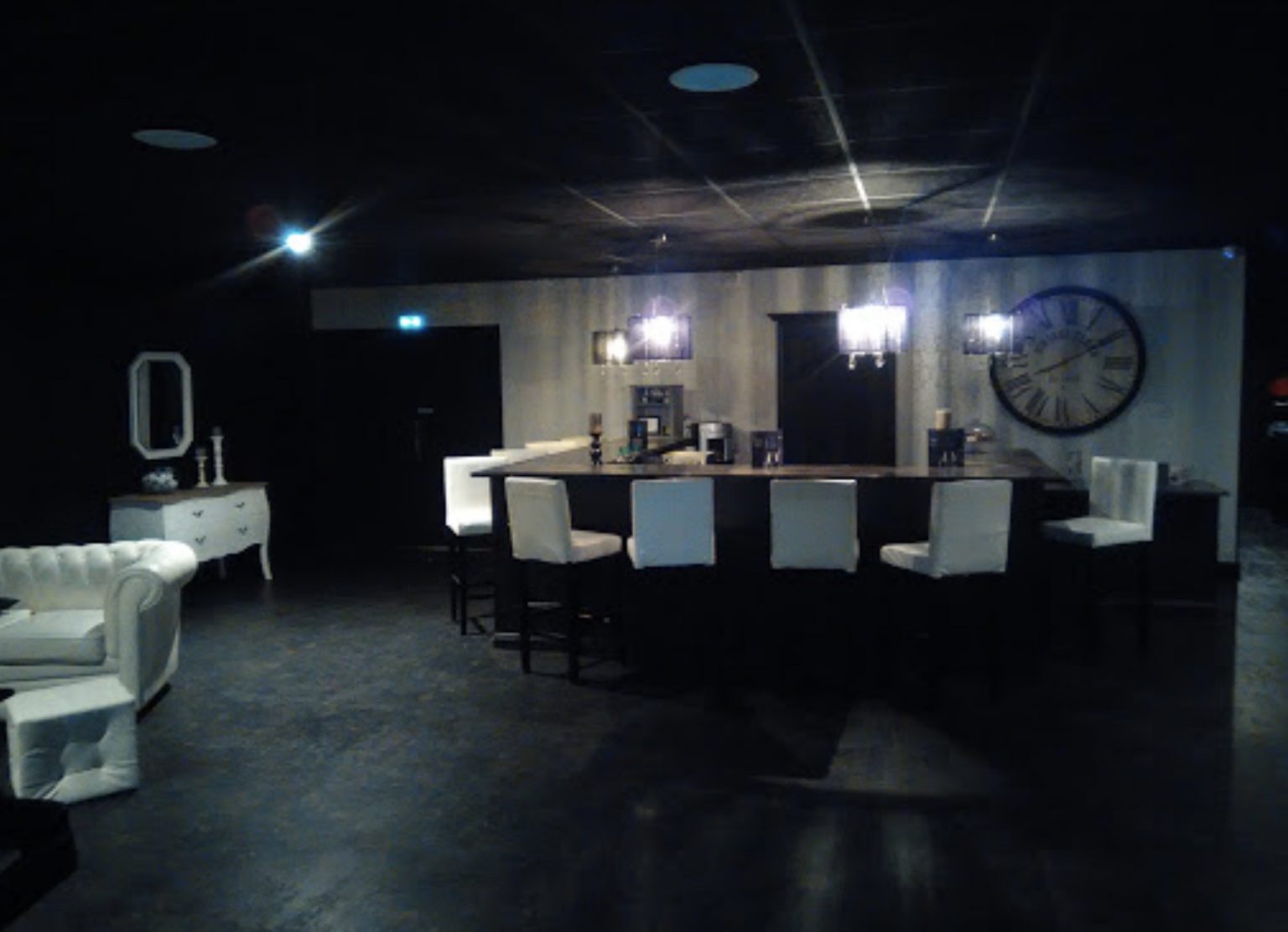 Les 5 Meilleurs Clubs libertins à Tours (Avis, Infos, Tarifs) en 2025